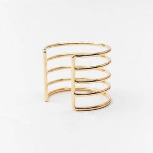 Zara | Jewelry | Zara Pack Of Metal Bracelets | Poshmark